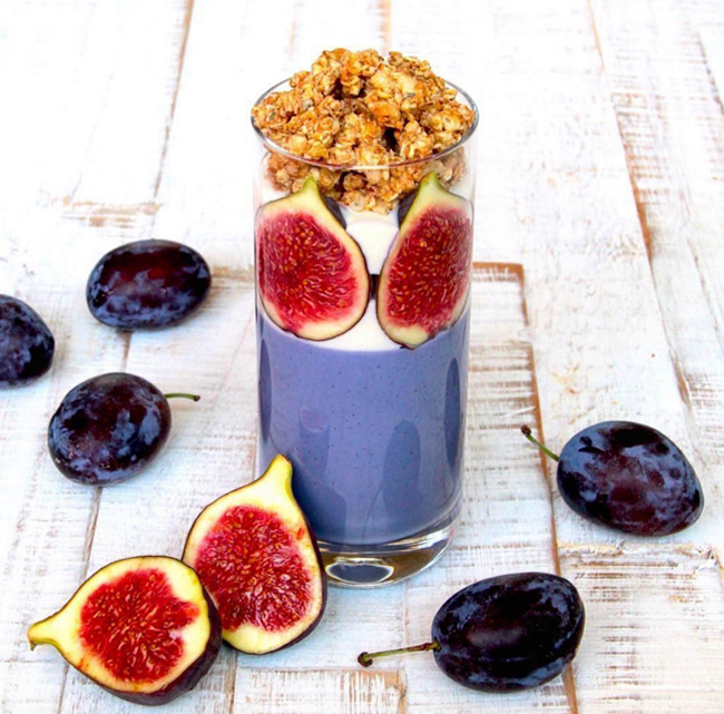 ¿Teñir la comida de azul usando flores? Sí, se puede - Tapas