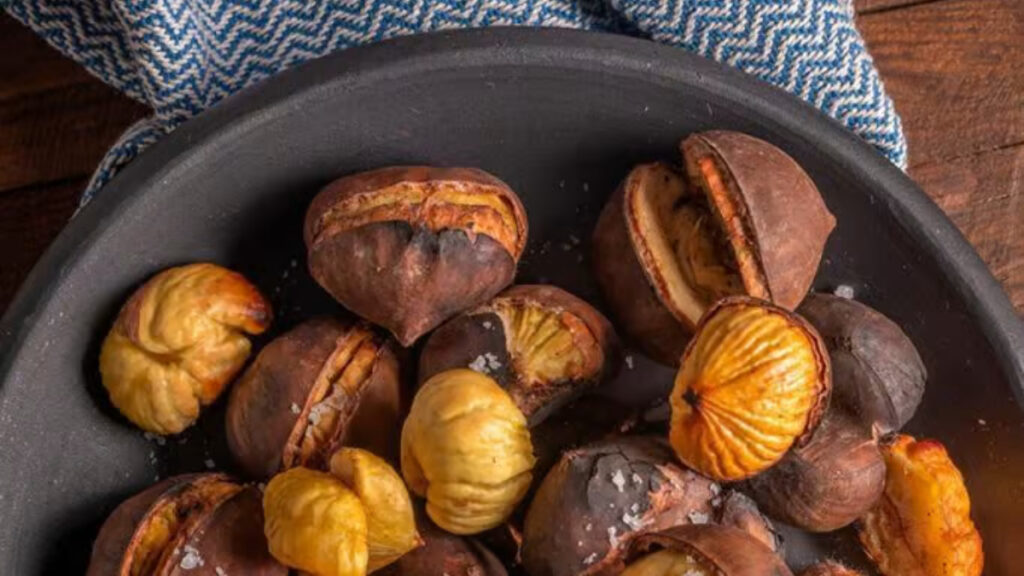 Cómo preparar las castañas asadas perfectas en casa, según Dani García ...