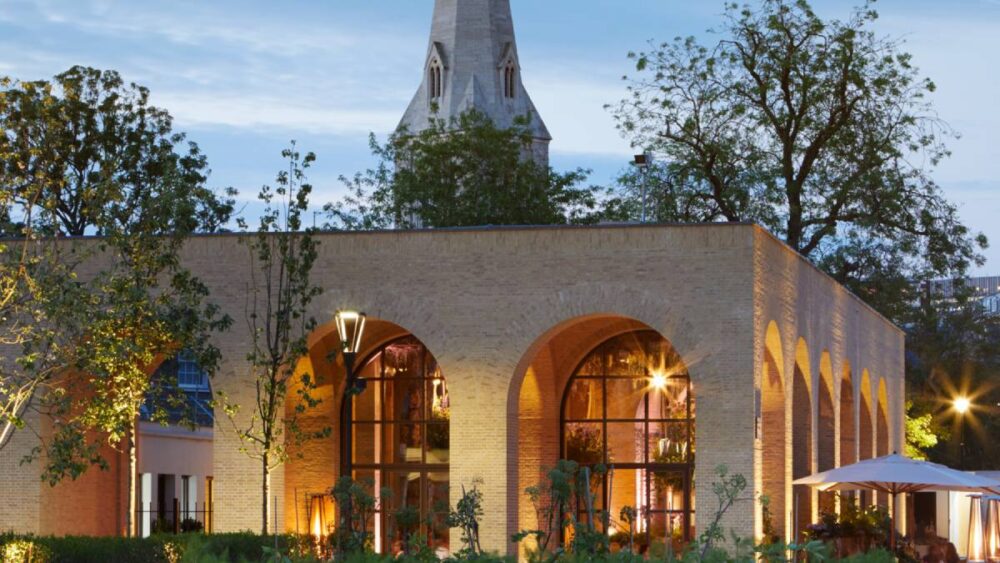 Así es The Campaner, el restaurante de moda en Londres con alma ...