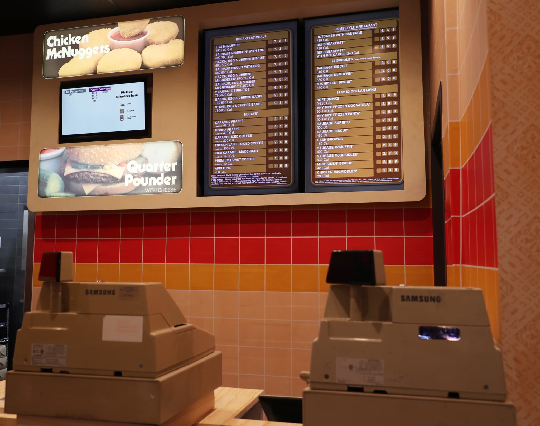 McDonald's returns to 1982 with this 'Loki' series themed restaurant ...