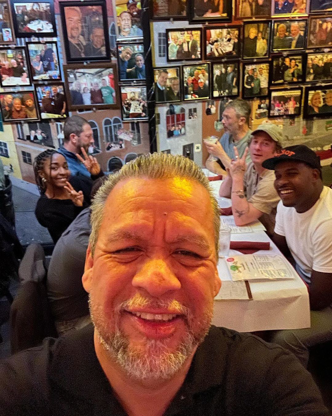 Estos son los mejores restaurantes de Chicago, según el reparto de ‘The ...