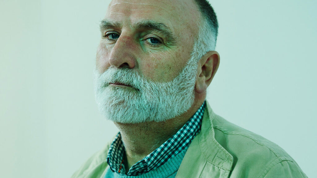 José Andrés compiles his powerful life lessons in a book - Tapas